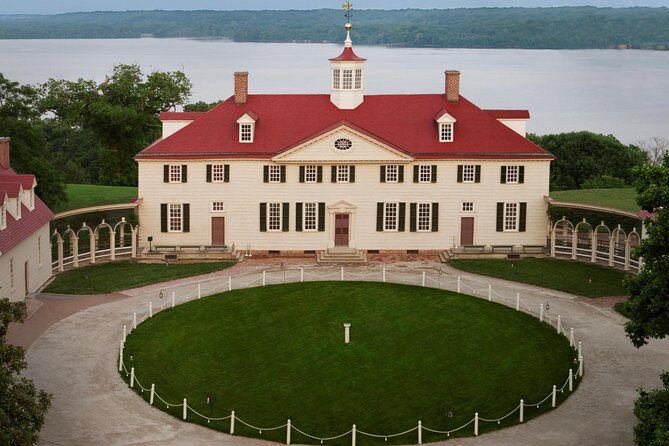 Admission & Guided Tour of Mount Vernon and Old Town Alexandria - Transportation and Group Size