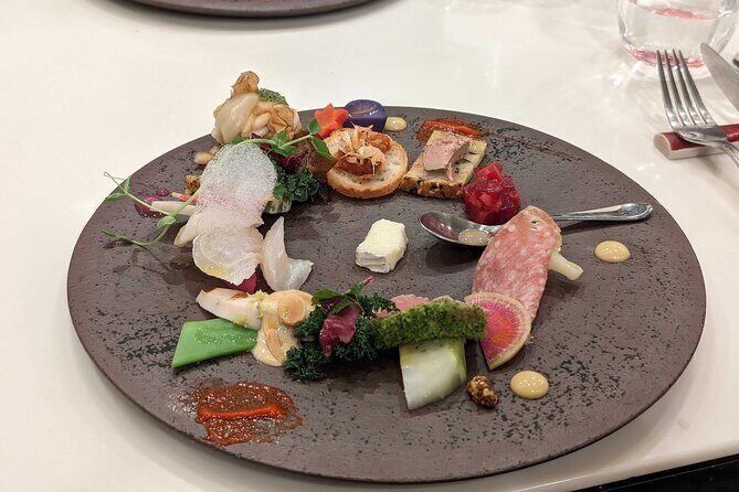 Admission to the Private Collection of Hokusai - Authenticity and Unique Experiences