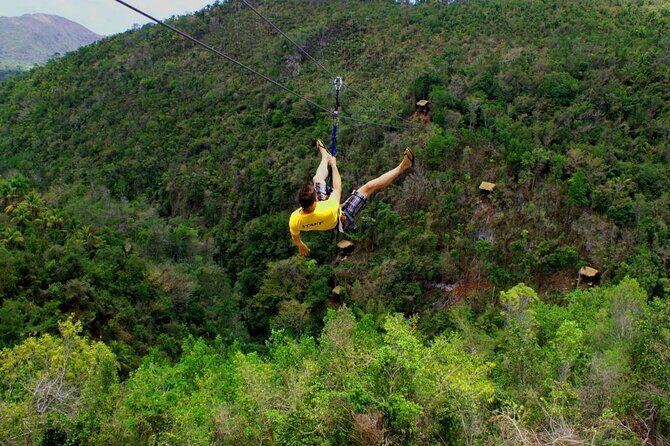 Adrenaline of Zipline el Valle from Samana Special for little cruisers - Key Points
