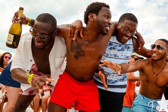 Adults only Hip Hop Sessions Boat Party Cancun - Who Will Love This Experience?