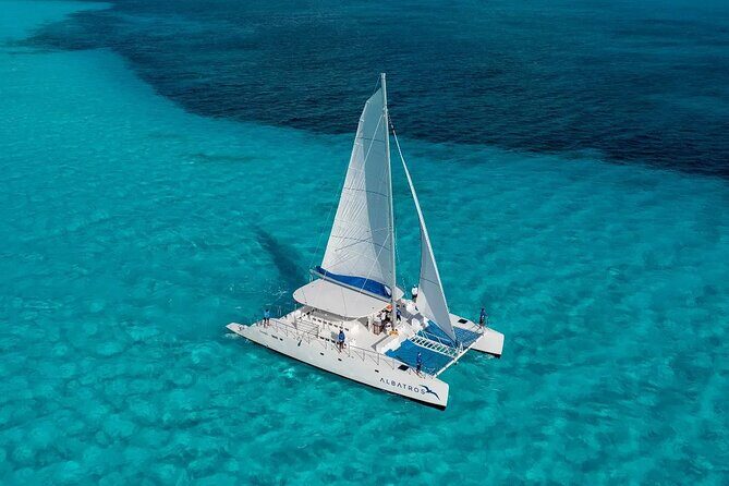 Adults-Only Sunset Catamaran Cruise to Isla Mujeres - Authentic Insights from Reviews
