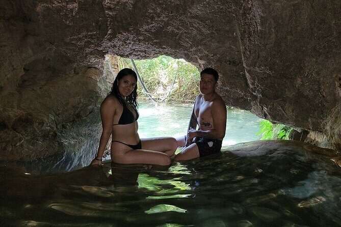 Adventure between Waterfalls and Jungle Private Service - The Sum Up