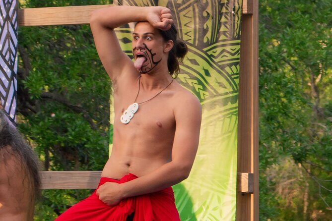 Adventure Luau - Polynesian Dinner Show - Is It Worth It?