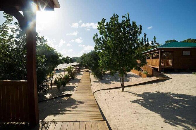 Adventure Power Boat Tour Antigua and Private Laviscount Island - Who Will Love This Tour?