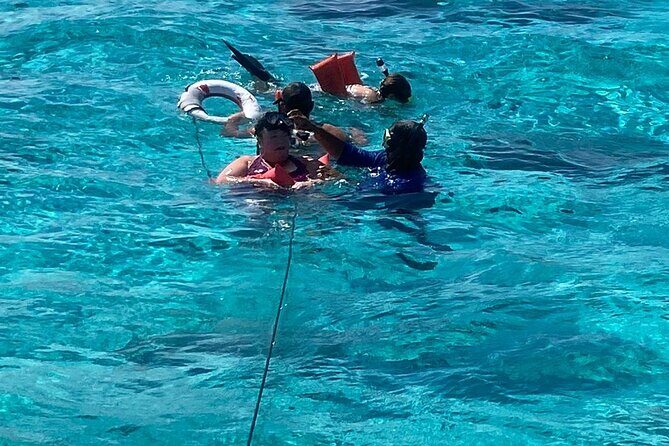 Adventure Stingray City, Snorkeling the Reef and Star Fish Point - FAQ