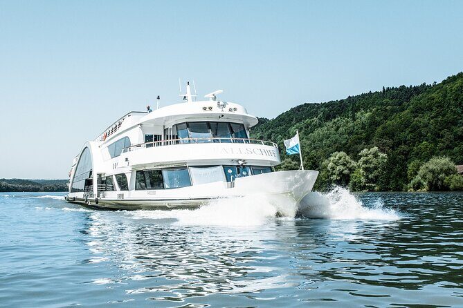 Adventure tour with the crystal ship - The Sum Up