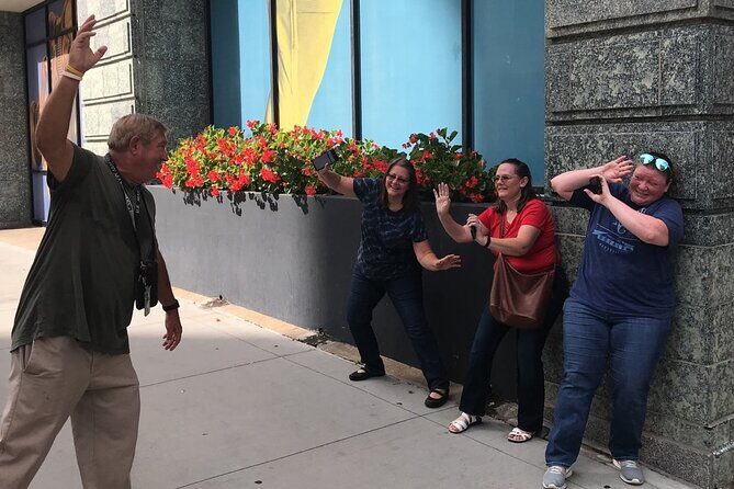 Adventurous Scavenger Hunt in Chicago by Crazy Dash - FAQs