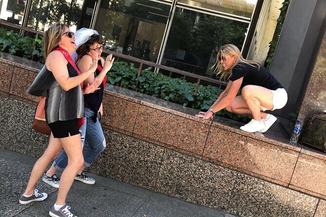 Adventurous Scavenger Hunt in Fort Worth by Zombie Scavengers - Key Points