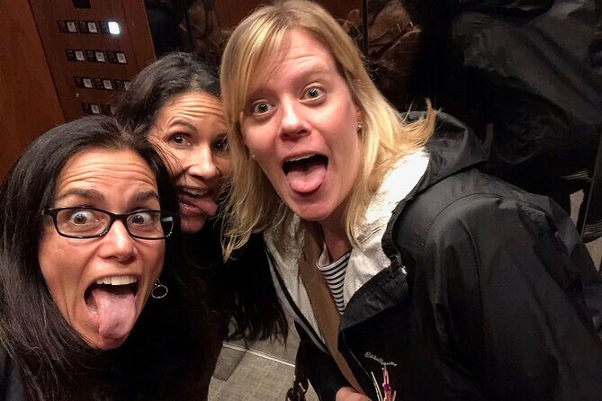 Adventurous Scavenger Hunt in Toronto by Crazy Dash - What Travelers Can Expect at Each Stage