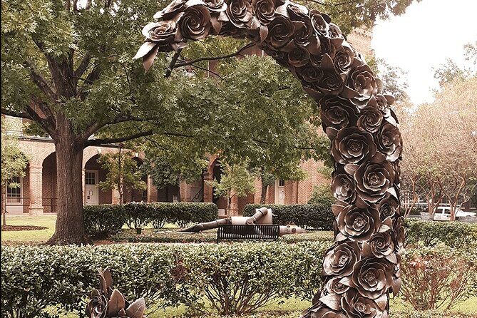 Adventurous Walking Tour of University of Alabama - Introduction: What You Can Expect