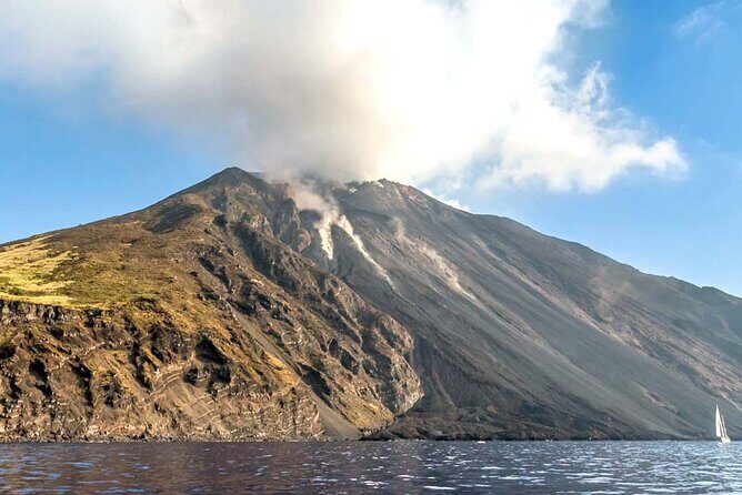 Aeolian Islands - Sailing week with skipper and assistant - An In-Depth Look at the Aeolian Islands Sailing Week