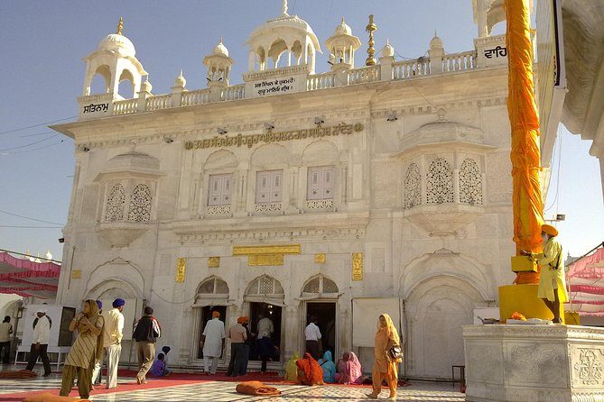 Affordable Nanded Airport Transfer. - Key Points