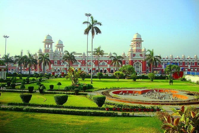 Affordable transfer from Agra to Lucknow - The Experience and Its Practical Benefits