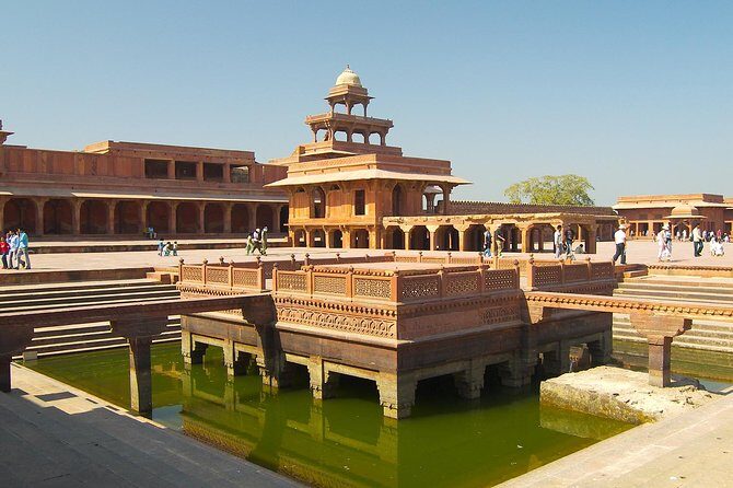 Affordable transfer from Jaipur to Agra via Fatehpur Sikri - The Practicalities: What to Expect