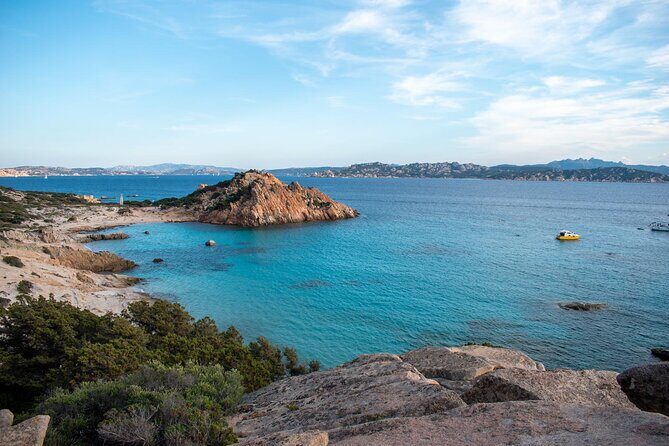 Afternoon excursion (15: 00/19: 00) by rubber boat in the archipelago of La Maddalena. - A Closer Look at the La Maddalena Rubber Boat Tour