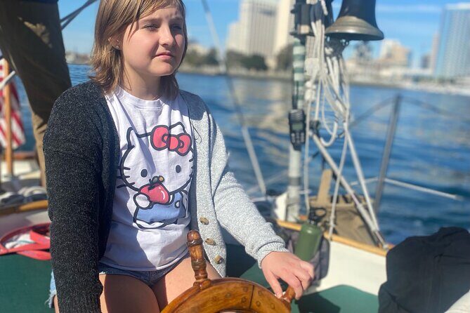 Afternoon Sail On A Charming Vintage Yacht Beer &. Wine Included - Frequently Asked Questions