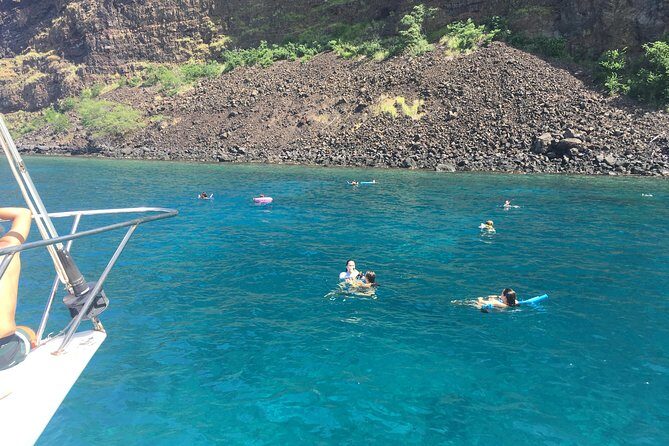 Afternoon Sail & Snorkel to the Captain Cook Monument - An In-Depth Look at the Experience