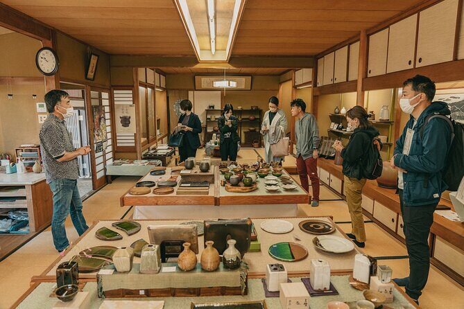 Aganoyaki Pottery Activity in Fukuchi Machi - A Closer Look at the Aganoyaki Pottery Activity