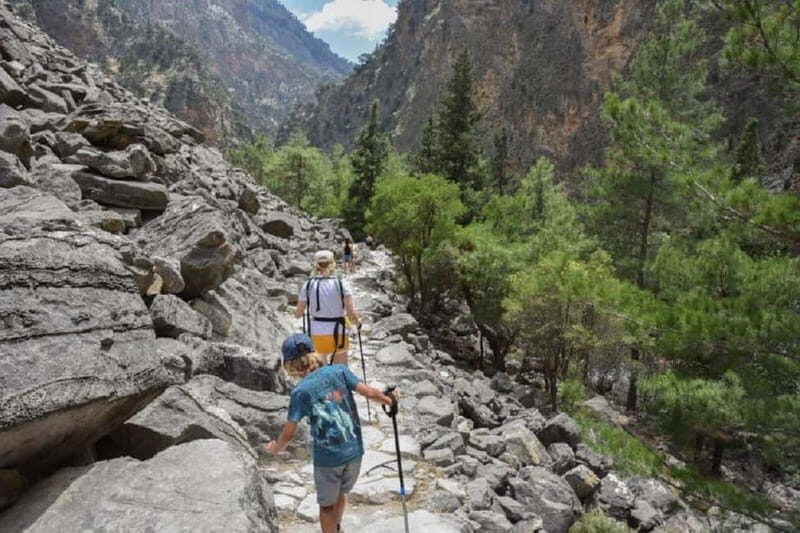 Agioi Apostoloi: Samaria with professional hiking guide!! - A Closer Look at the Tour Experience