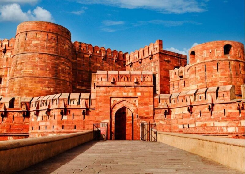 Agra: Agra Fort Skip-the-line ticket with Full Guided Tour - Discovering Agra Fort: A Mughal Marvel