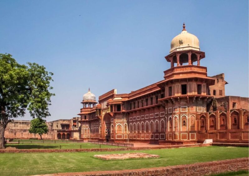 Agra: Agra Fort Skip-the-line ticket with Full Guided Tour - Navigating the Experience