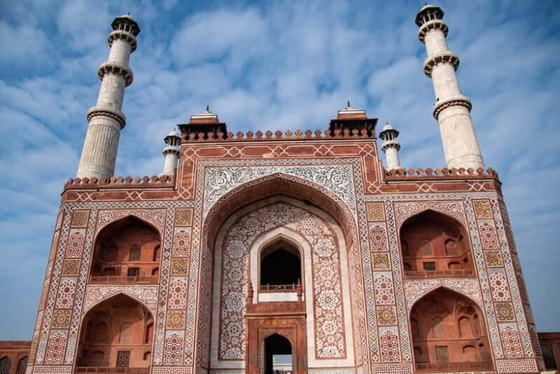Agra: Day Tour to Tomb of Akbar, Baby Taj, Mehtab and more - FAQs