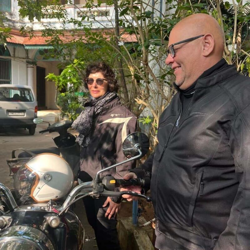 Agra: Evening Guided City Bike Tour with Hotel Pickup - What to Expect from the Agra Evening Bike Tour