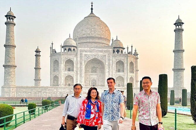 Agra: Fast-Track Taj Mahal Entry Ticket + Optional Guided Tour - Key Points