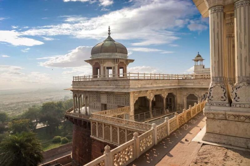 Agra Fort, Baby Taj & Mehtab Bagh Express Entry Tickets Tour - An In-Depth Look at the Tour