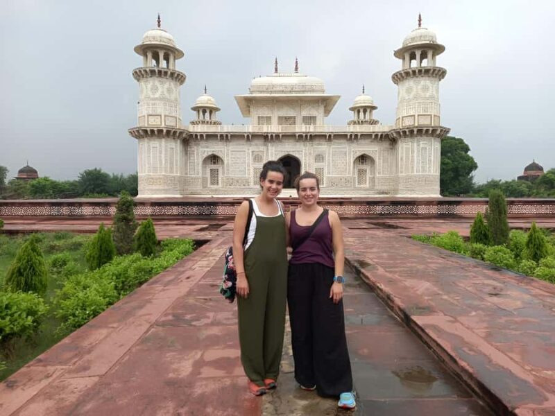 Agra Fort: Baby Taj & Mehtab Bagh Guided Tour with Transfers - Key Points