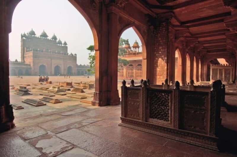 Agra: Guided Fatehpur Sikri Trip with Tasting Experience - Authenticity and the Traveler Experience