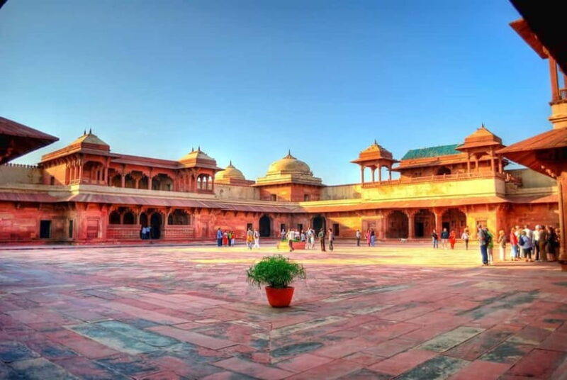 Agra: Guided Fatehpur Sikri Trip with Tasting Experience - The Sum Up: Who Is This Tour Best For?