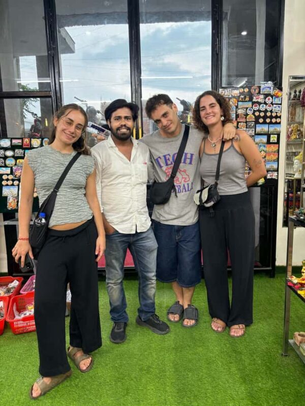 Agra: Heritage Walking Tour & Street Food Tasting & Tuk-tuk - The Bottom Line