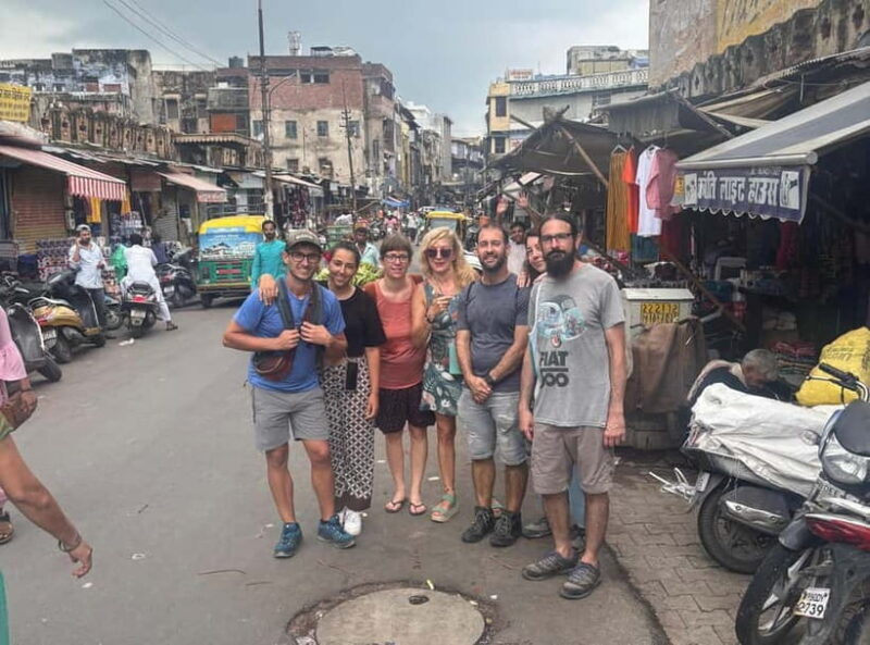 Agra Local Heritage Walking Tour with Hotel Pick-Up - 4 Hour - Starting with Comfort: Hotel Pick-Up and Transit