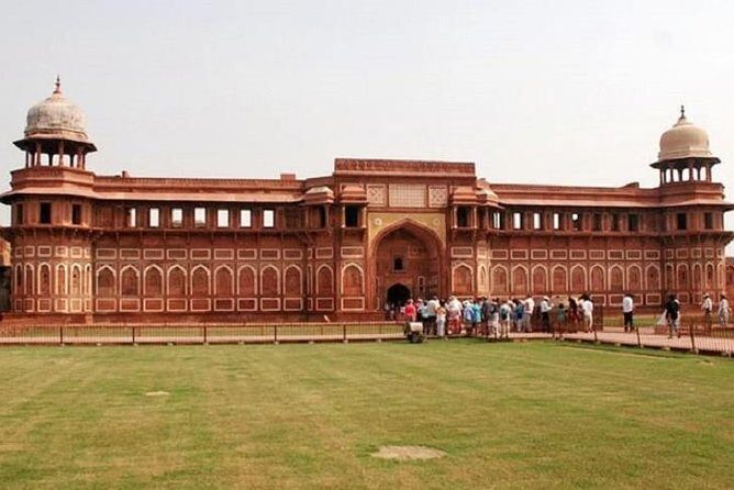 Agra Local Sight Seen Tour By Car - Lunch and Additional Logistics