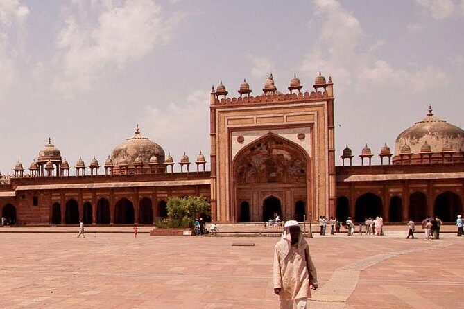 Agra Private Day Tour With Taj Mahal , Agra Fort and Fatehpur Sikri - FAQs