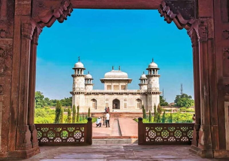 Agra: Private Tour Guide in Agra - 8 Hours - Authenticity and Value