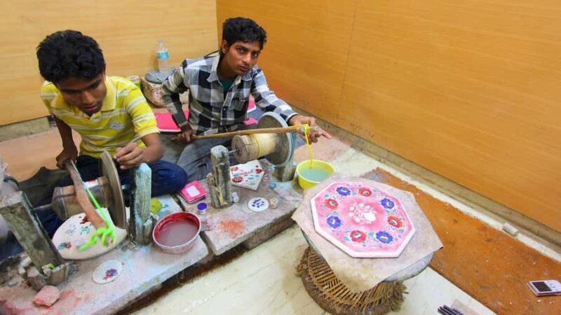 Agra: Shopping Tour with Marble Inlay Workshop & Souvenirs - A Detailed Look at the Agra Shopping & Craft Tour
