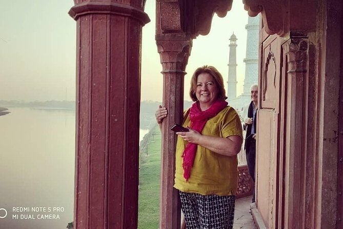 Agra Sightseeing & Shopping Tour by Private Car with Guide - Discovering Agra’s Highlights: A Closer Look