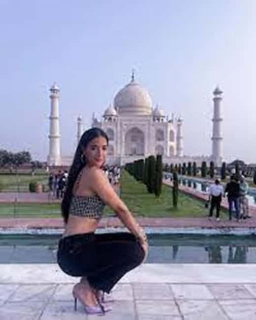 Agra: Skip-the-line entry ticket on Taj Mahal tour - The Experience in Practice