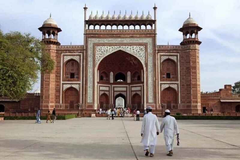 Agra: Skip-the-Line Private Tour of Taj Mahal & Agra Fort - The Sum Up