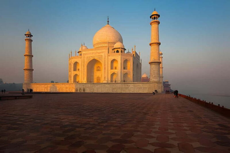 Agra: Skip The Line Taj Mahal & Agra Fort Tour with Transfer - An In-Depth Look at the Experience