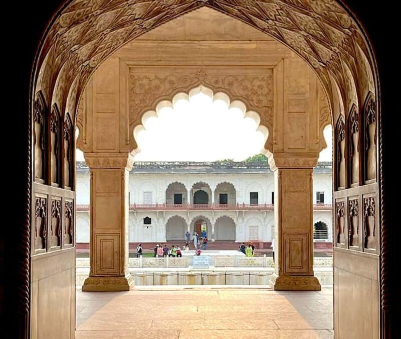 Agra: Skip-the-Line Taj Mahal & Mausoleum Guided Tour - The Value of the Experience