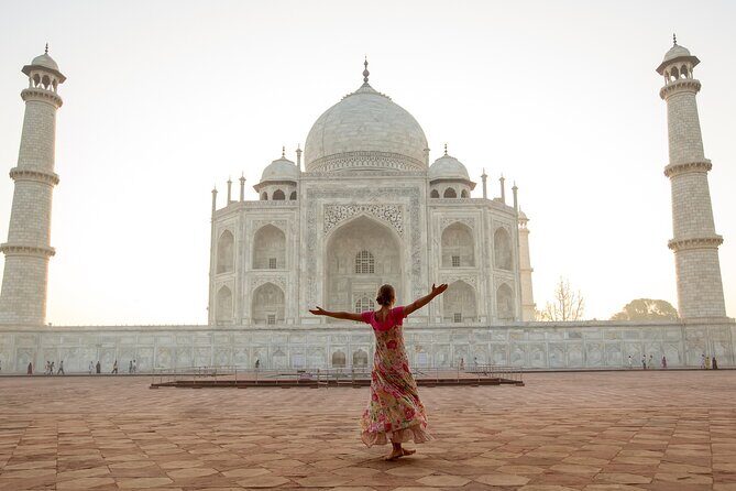 Agra: Skip the Line Ticket to Taj Mahal with Guided Tour - An In-Depth Look at the Experience