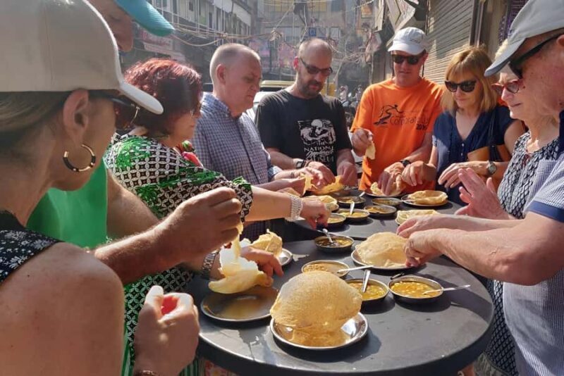 Agra: Street Food, Spice Bazaars Walking Tour & Tuk-tuk Ride - Key Points