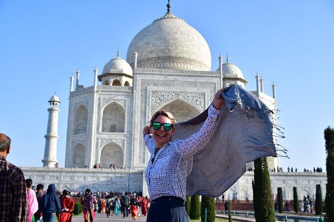 Agra Sunrise Sightseeing with Fatehpur Sikri: All Inclusive - Detailed Breakdown of the Itinerary