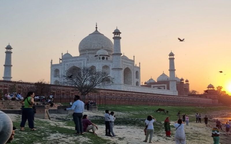 Agra: Sunrise Taj Mahal Tour with taj mahal full moon light - FAQ Section