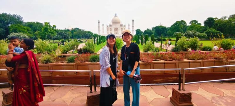 Agra: Taj Mahal, Agra Fort & Baby Taj Day Tour with 5* Meal - FAQs