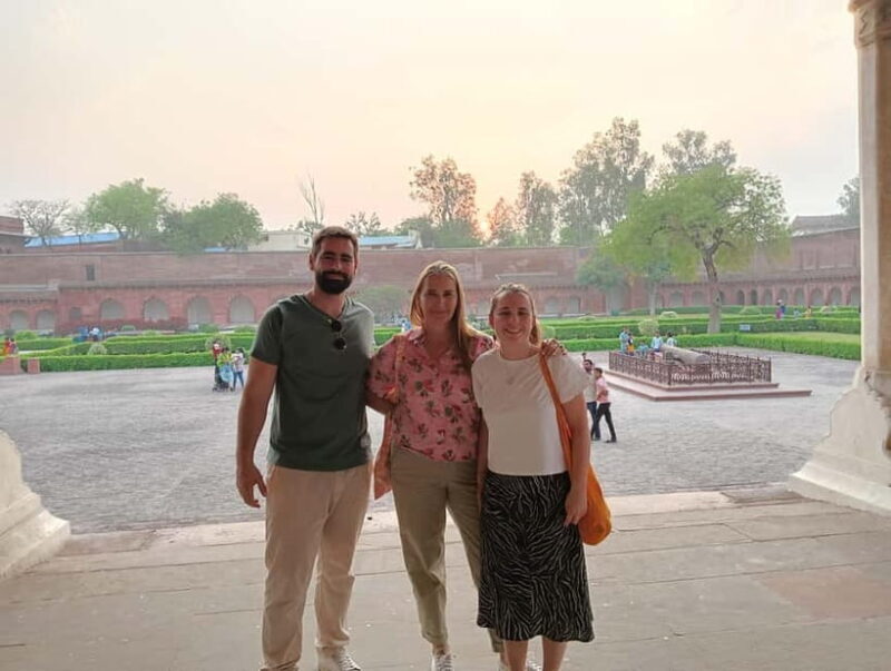 Agra: Taj Mahal and Agra Fort Private Tour with Lunch - Frequently Asked Questions