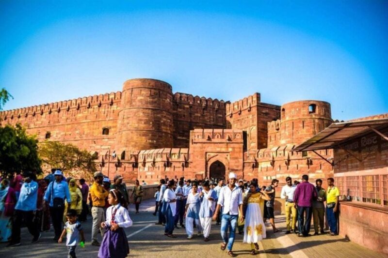 Agra: Taj Mahal and Agra Fort Skip-the-Line tickets & guide - An In-Depth Look at the Experience